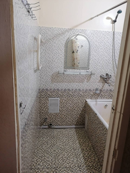 Продается Казиробад 2/2/9 Отдельный вход.