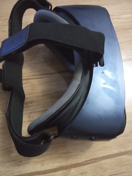 Gear VR ochki sotiladi ishlatilmagan uyda turgan