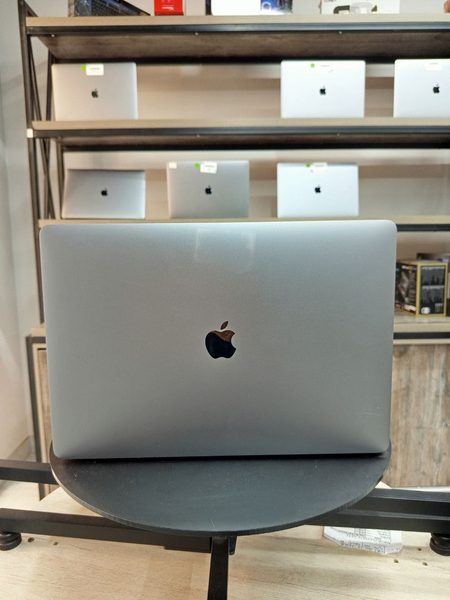 пролается MacBook Pro