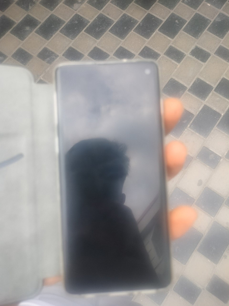 S10 sotiladi 8/128