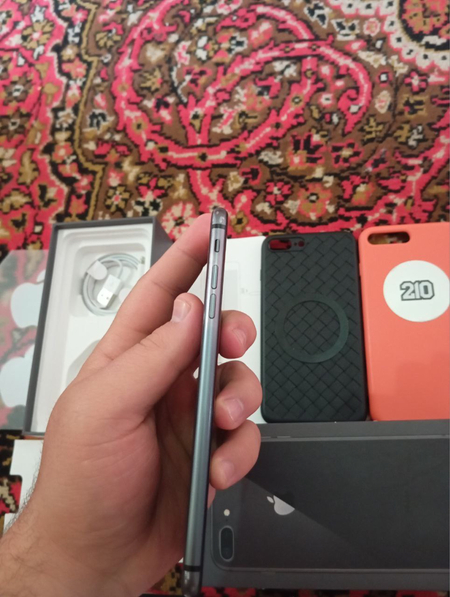 Iphone 8plus 64gb