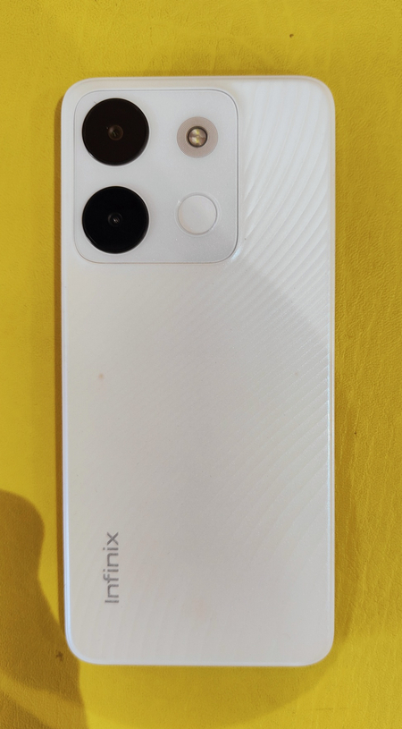 Infinix smart 7 6x64gb ideal holatda