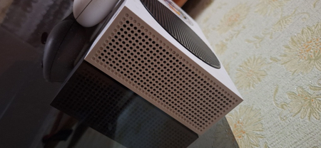 Приставка Xbox series s