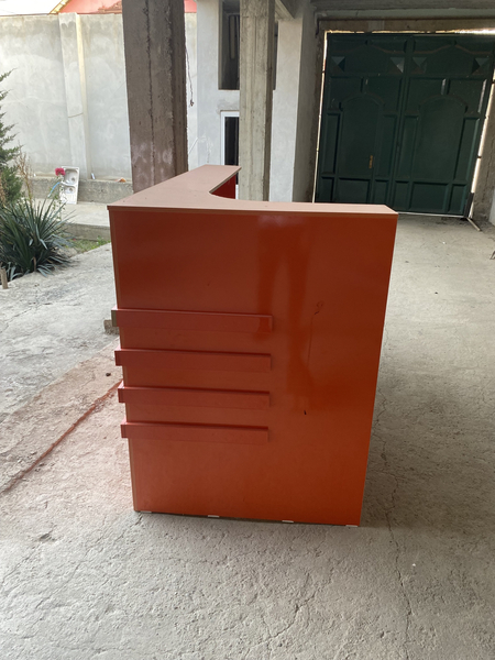 Bar uchun Mebel ishlatilgan