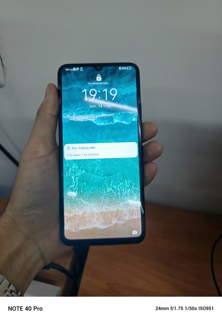 Huawei Y 70 4/64 Grantiya bor