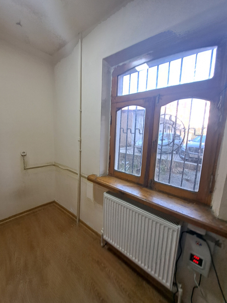 Срочно сотилди 3/1/9 Микрорайон 65м²