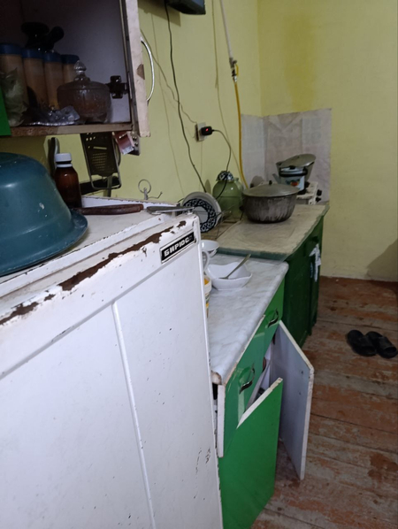 Продаётся участок в чирчике 1 соток 3 ком в аккаваке около 12 школы
