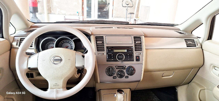 Nissan Tiida Ниссан