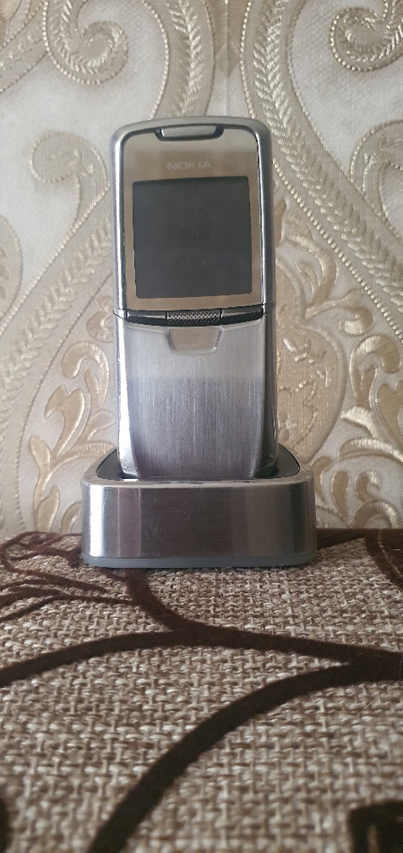 Продается Nokia 8800