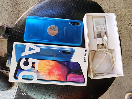 Samsung a50 sotiladi aybi yo\\\'q