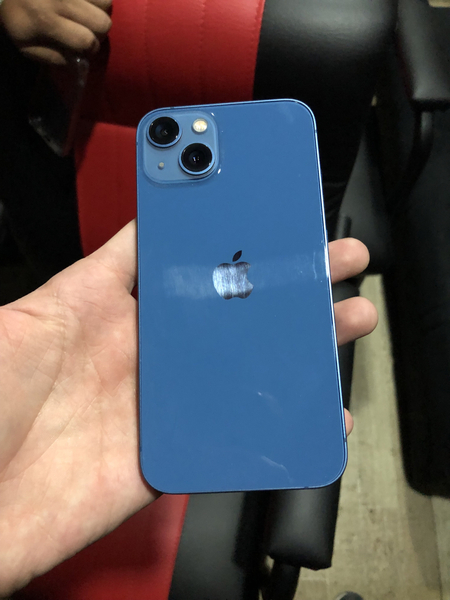 iPhone 13 с гарантие
