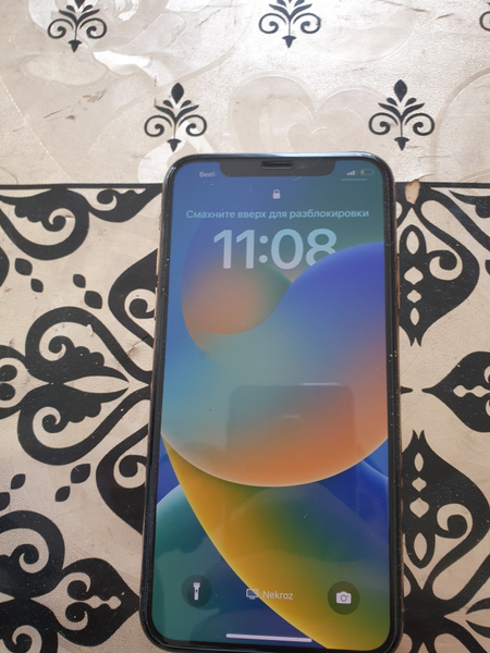 Iphone Xs sotiladi