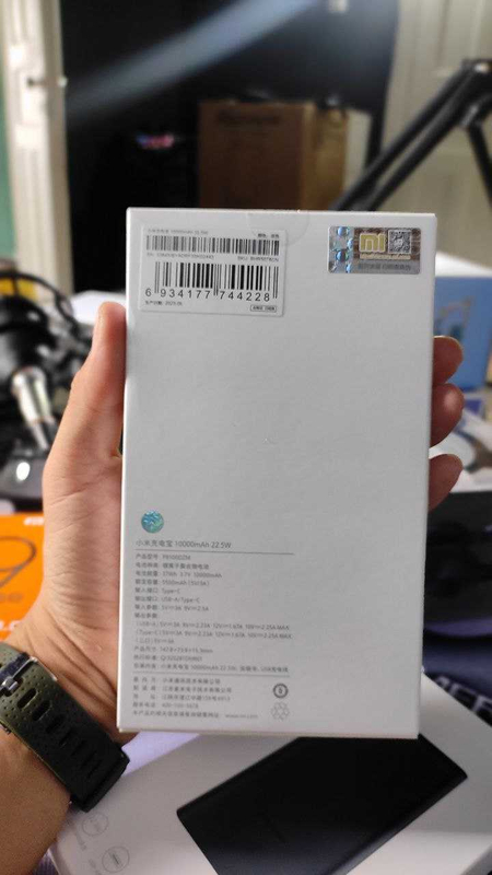 Tashqi akkumulyator Xiaomi Power Bank 3 PB100DZM, 10000 mA/soat, 22,5