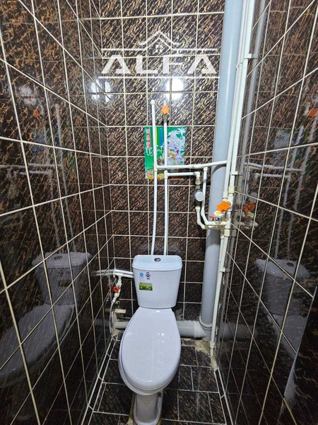 3 xonali 78m² 3-qavat sotiladi.