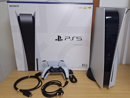 Sony PlayStation 5 disc \\nXotira sig\\\'imi: Standard 8\\nModel: