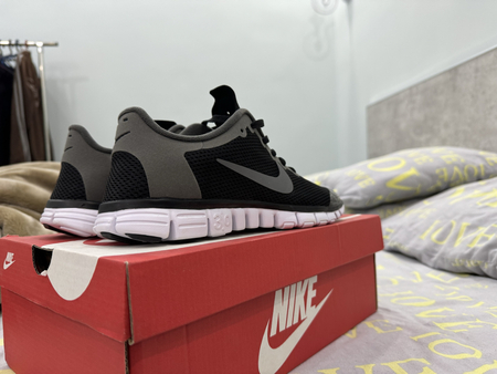 Продаются кроссовки nike