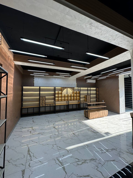 Продается Евро офис Ор-р: метро Минор 224м2