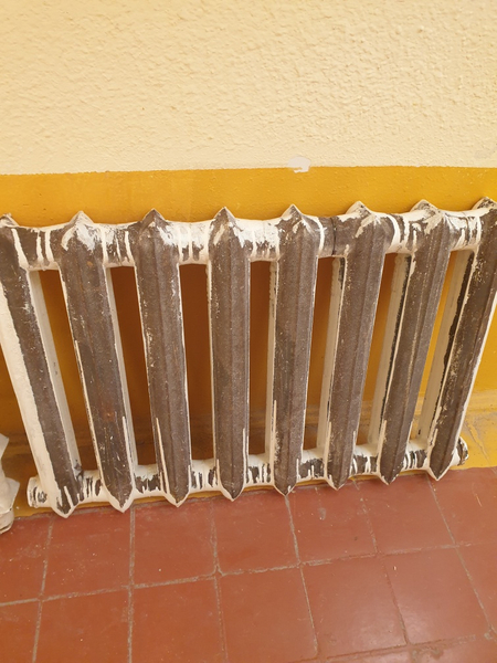 Продам б/у батареи