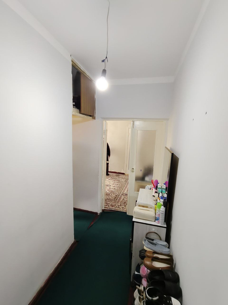 Срочно продается квартира возле метро Чиланзар