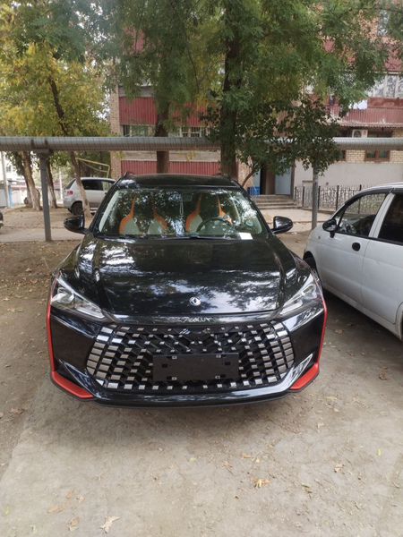 Dong Feng Aeolus 2022 yil toza