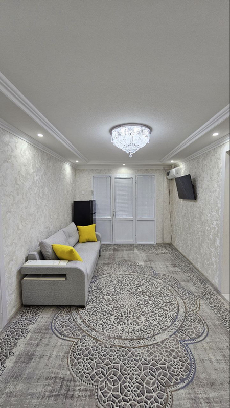 Продается квартира на 3 этаже площадью 52 кв.м. На Партсъезде