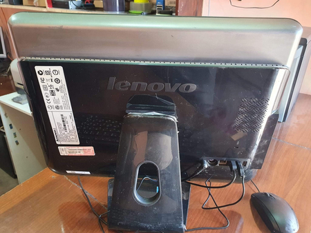 Моноблок Lenovo срочно