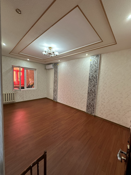 Qoraqamich 2/5 2/3/4 balkon 2/6 srochno sotiladi remontli uy