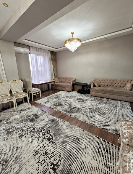 ПРОДАЕТСЯ 4/3/4 + мансарда, 135m2 + 90m2 СЕРГЕЛИ- 3 станция метро
