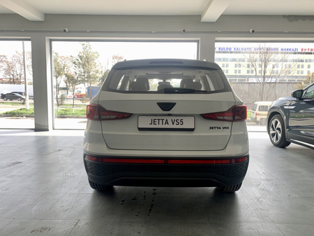 VW- Jetta vs5 brilliant glory