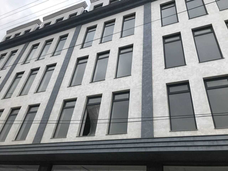 Akfa Imzo eshik va romlari ishonchli va arzon narxlarda