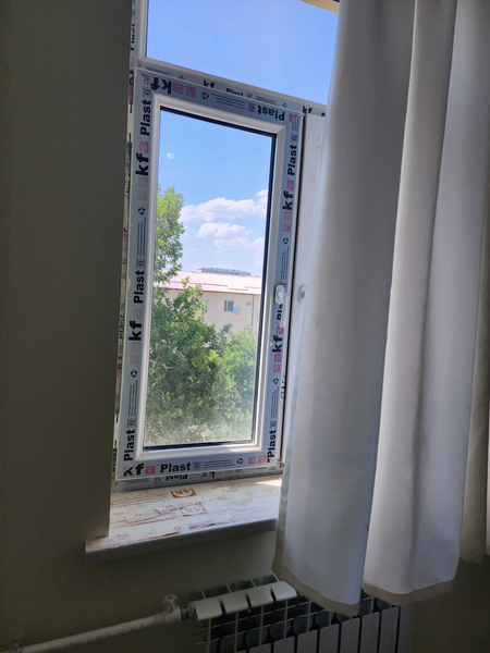 Продаётся 4-х комнатная квартира. 4 этаж (последний этаж).