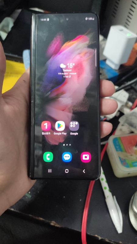 Samsung galaxy z fold 3 5G F9260