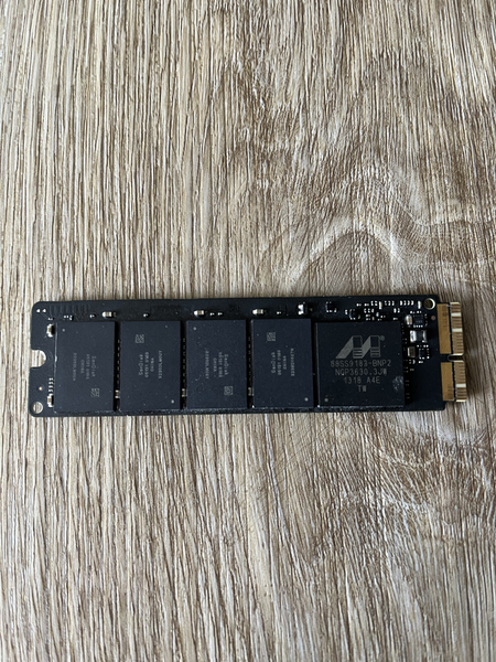 Apple SSD Диск 128GB