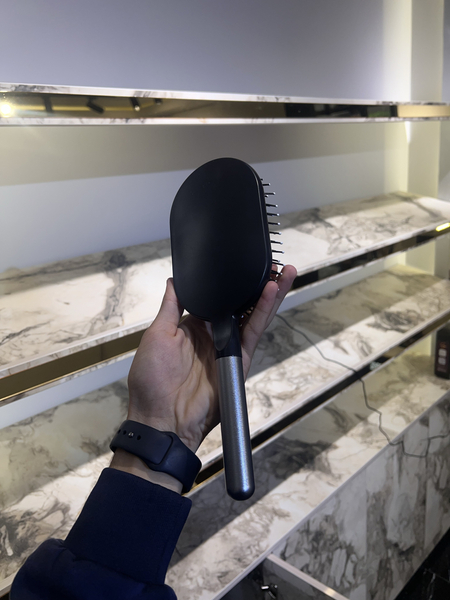 Dyson расческа AAA