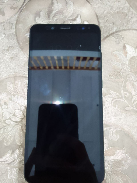 Telefon nomi: redmi note 5 abmen iphhone 6ga 
Xolati: yaxshi (ortach