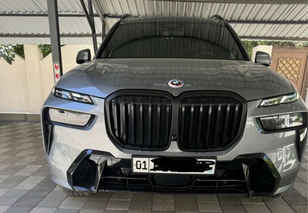 Продам BMW X7. 2023 M. Black Edition Full Option