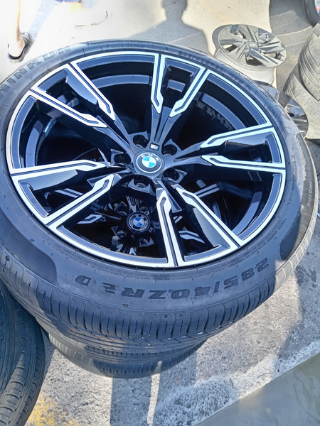 R20 BMW DISKA Balon Xolati idial