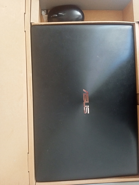 ASUS F553M, Коробка, чек, документы в комплекте, также подарок