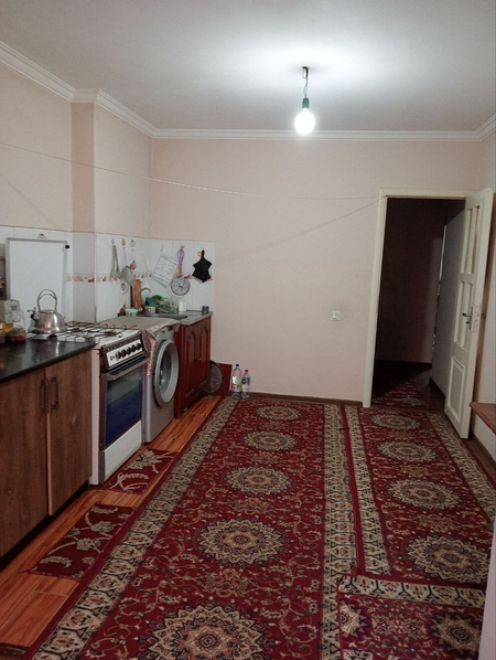 Срочно продаю двухкомнатную квартиру