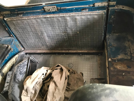 Uaz bars sotiladi