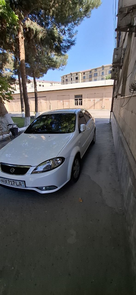 Жентра 3 позиция Автомат сотилади