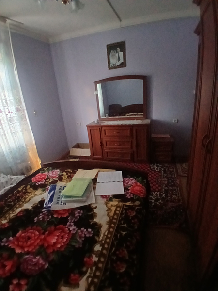 Срочно Продаётся квартира 4-х комнатная