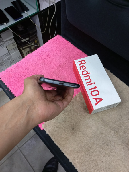 Redmi 10A 64gb holati alo