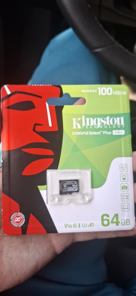 Продам новую флеш карту 64 гб из комплекта neoline 9700s black wifi ор