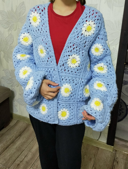 Костюм,куртка,кофта кардиган,джинсовая куртка