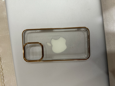 Продаю б/у чехлы на iPhone 13 pro 6 шт