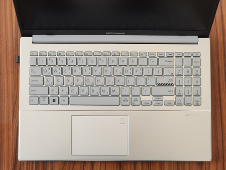 Noutbuk ASUS Vivobook