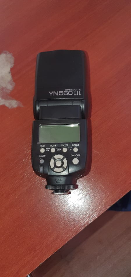 Canon 6d 2 та бодий 1 та 70-200 объектив 1 та 24-105 объектив + спишка