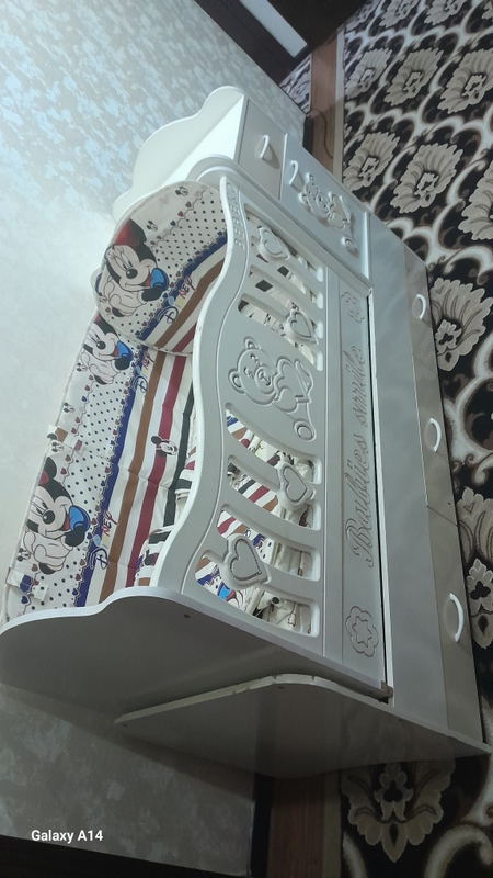 Kravat detski faqat lyulkasini tegidi singan atak qogan joylari yaxwi