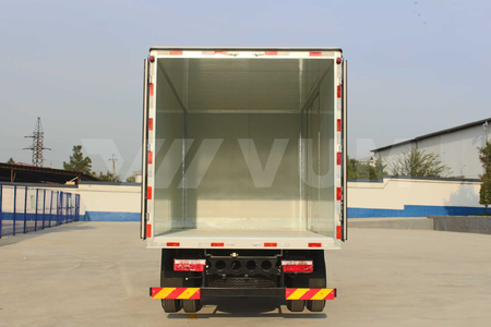 FAW TIGER V Автофургон Промтоварный (7тонн, 21,6куб)